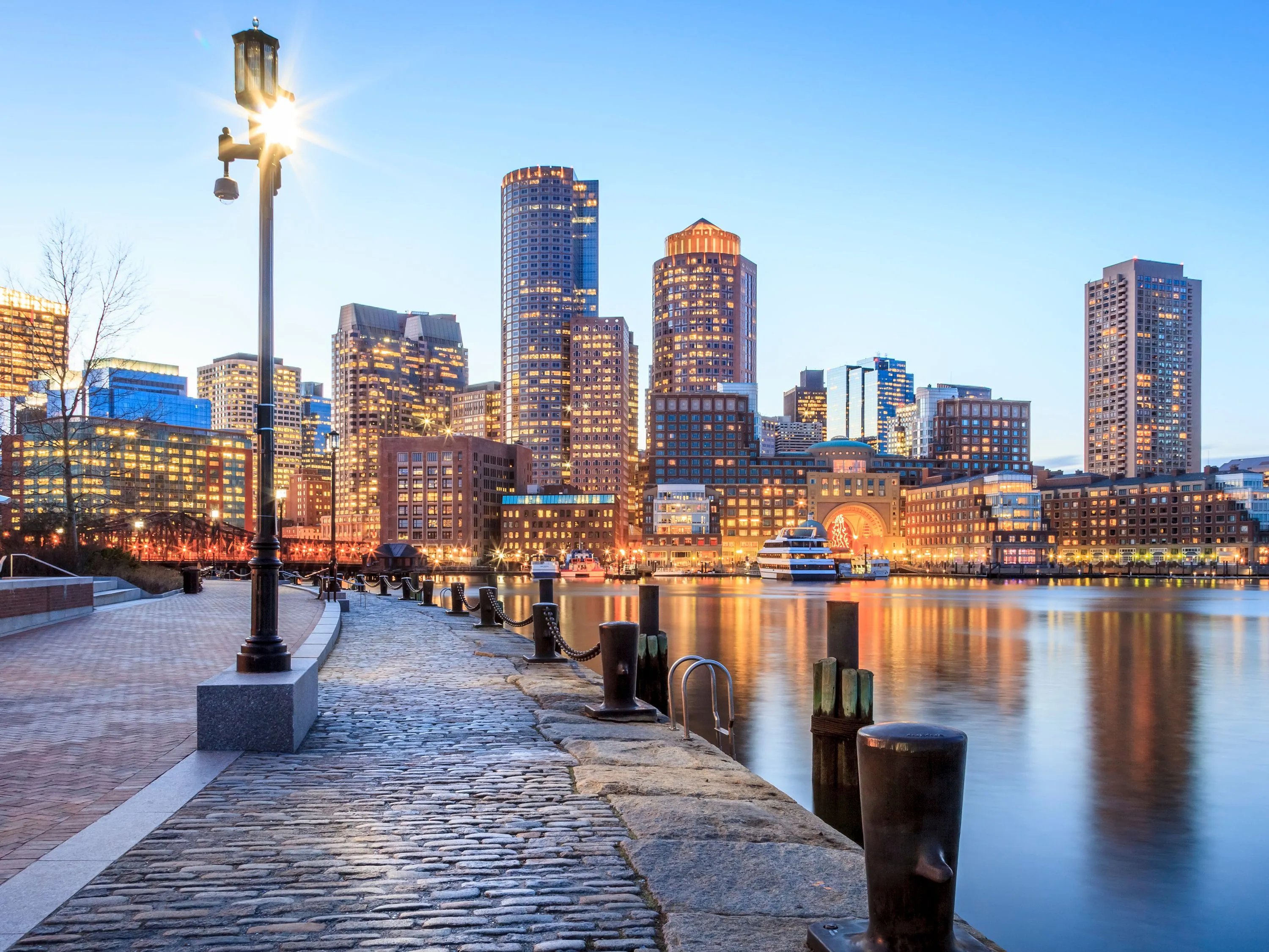 Boston Travel Guide 2026 | Tips, Costs & Local Insights