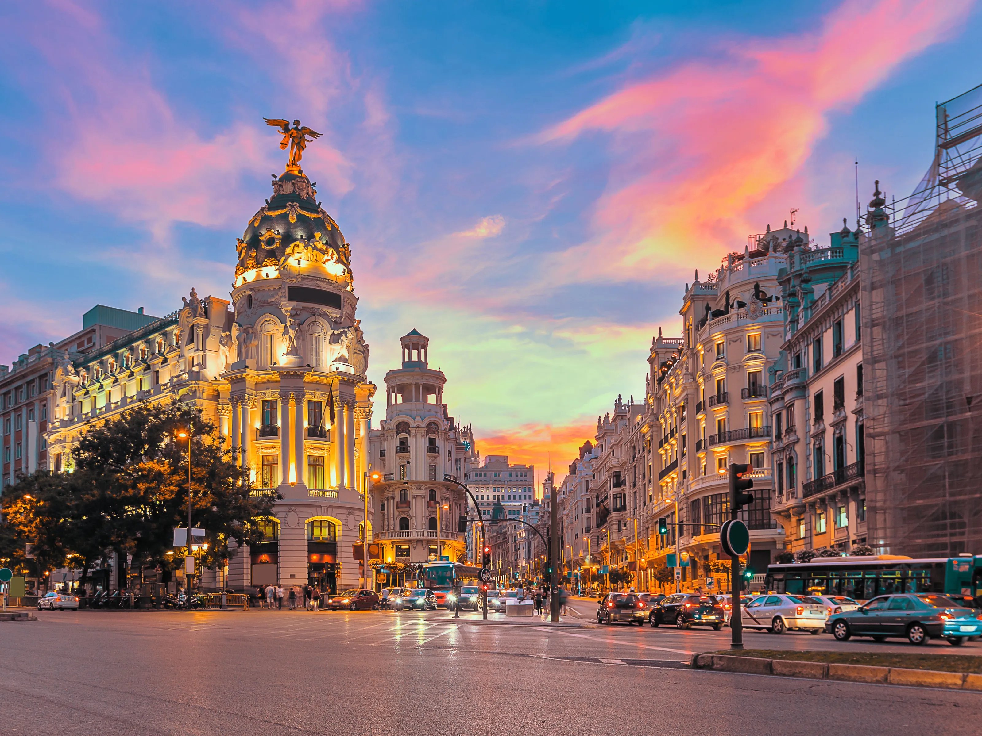 Madrid Travel Guide 2026 | Tips, Costs & Local Insights
