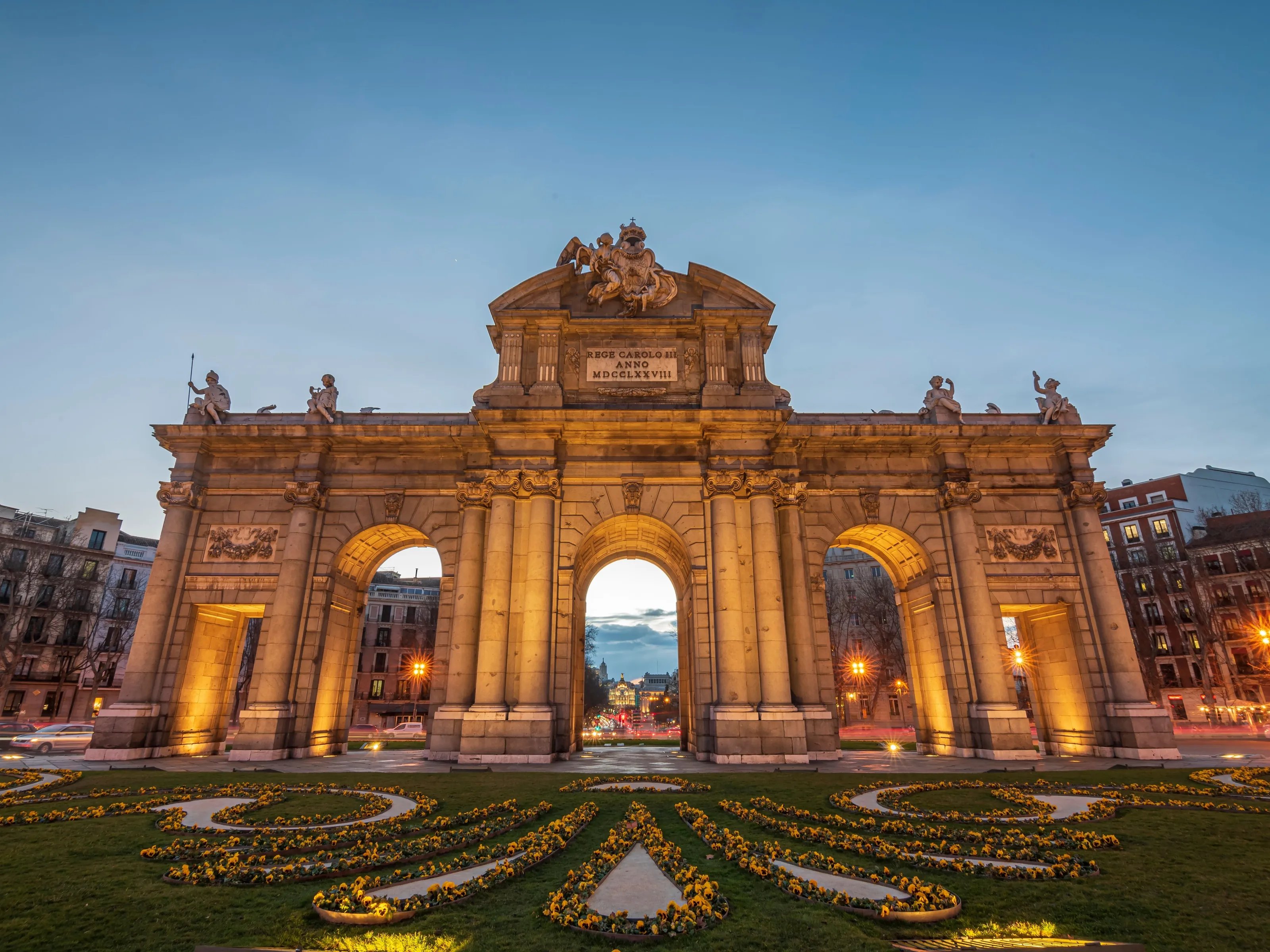 Madrid Travel Guide 2026 | Tips, Costs & Local Insights